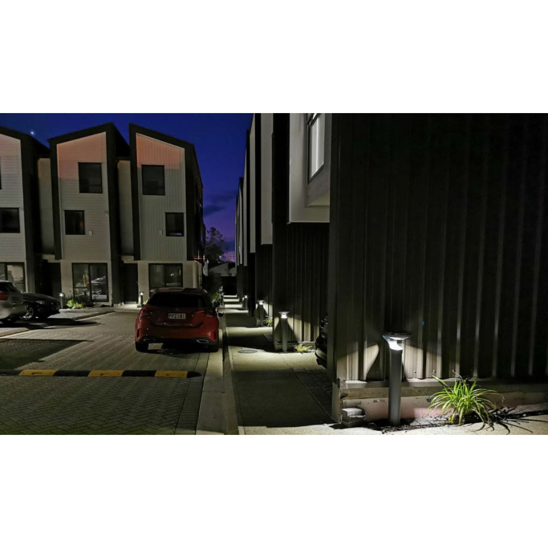 BC30 Solar LED Bollard Light